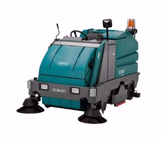 8300 | Factory Cleaning Equipment